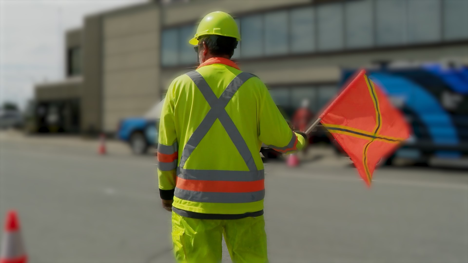 Travaux routiers : Des signaleurs routiers inquiets pour leur sécurité ...